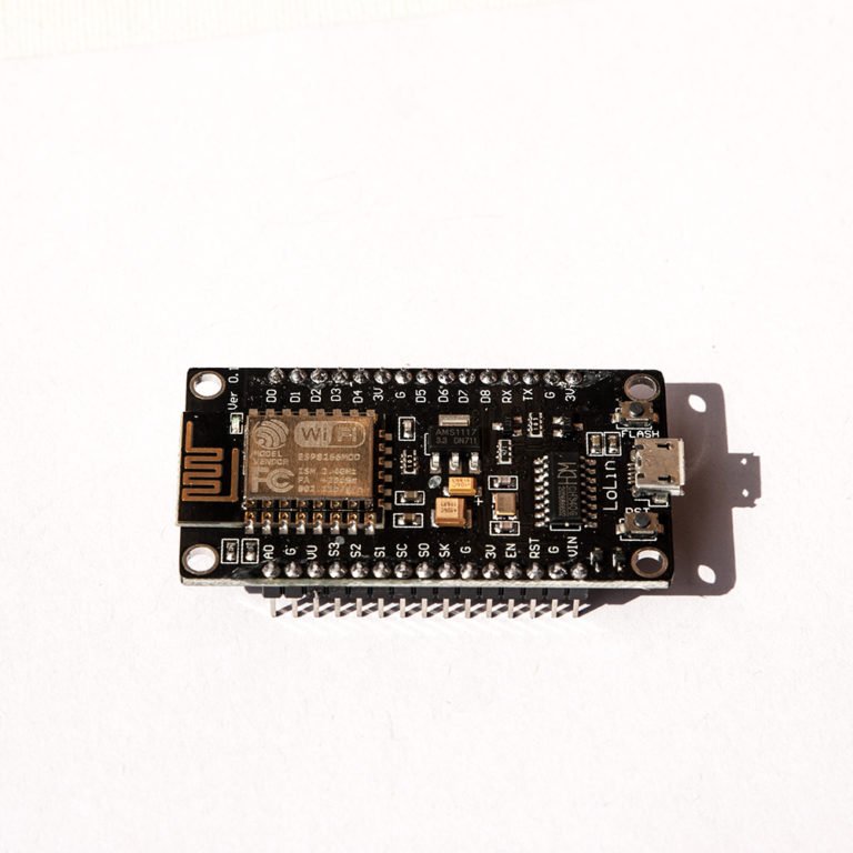 ESP-8266 NodeMCU Board mit 0.96″ OLED Display I2C ssd1306 WeMos WiFi ...